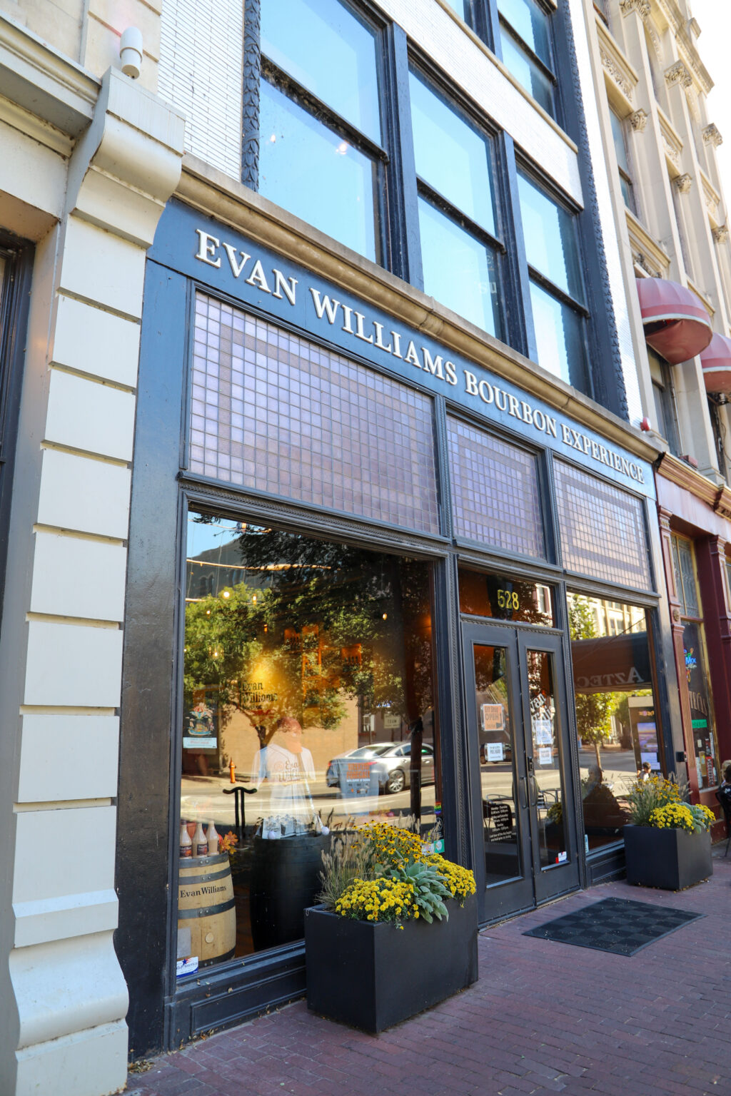 18 Must-Visit Distilleries in Kentucky - Sierra In The City